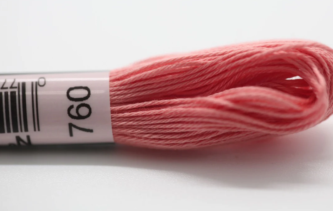 Tons de Rosa Broder 25 DMC Broder 25 Rosa 760